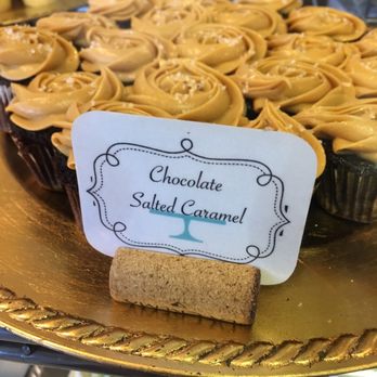 Sweet Treets Bakery - 396 Photos & 134 Reviews - Bakeries - 6705 W Hwy ...