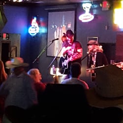 Maverick King of Clubs - 18 Photos & 35 Reviews - Country Dance Halls ...