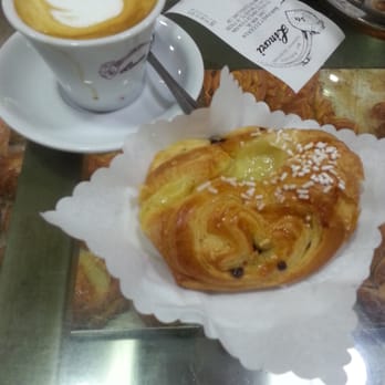 Pasticceria Linari - 17 Photos & 12 Reviews - Desserts - Via Nicola ...