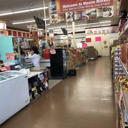 Maxim Market - 74 Photos & 26 Reviews - Grocery - 955 McLaughlin Ave ...