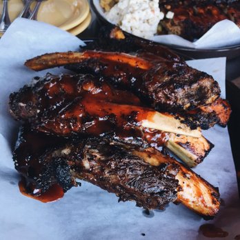 Phil’s BBQ - 6694 Photos & 10697 Reviews - Barbeque - 3750 Sports Arena ...