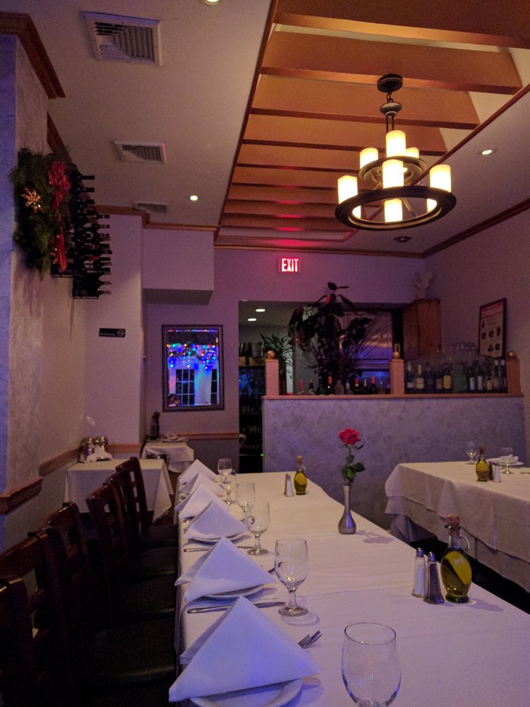 Il Falco - 208 Photos & 175 Reviews - Italian - 21-50 44th Dr, Long ...