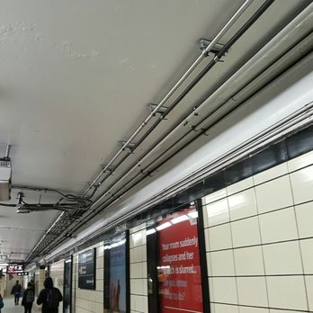 Spadina Subway Station - 26 Photos & 15 Reviews - Train Stations - 6 ...