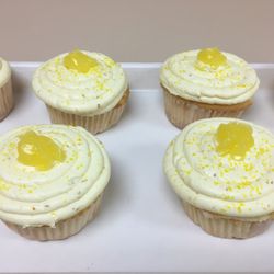 Supreme Bakery - 33 Photos & 14 Reviews - Bakeries - 3314 S National ...