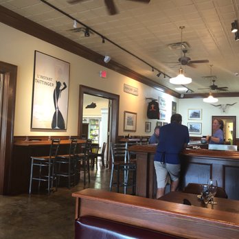 Brown Barrel - 69 Photos & 30 Reviews - American (Traditional) - 224 N ...