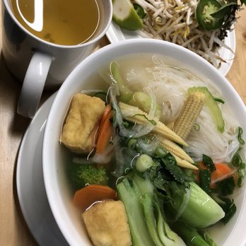 Pho Legend - 147 Photos & 138 Reviews - Noodles - 209 S Vermont Ave ...