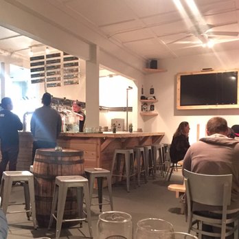 Three Stacks and a Rock Brewing - 75 Photos & 40 Reviews - Breweries ...