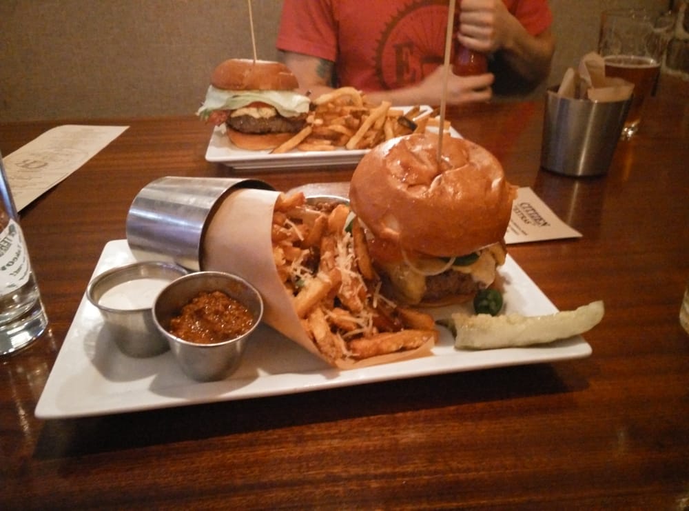 Citizen Burger Bar - 337 Photos & 658 Reviews - Burgers - 212 E Main St ...