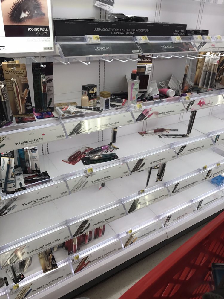 Target - 10 Photos - Department Stores - 1 N Galleria Dr, Middletown ...