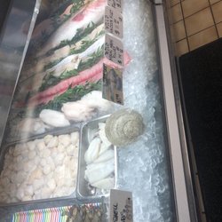 Monroe Fish Market - 23 Photos & 14 Reviews - Seafood Markets - 477 ...