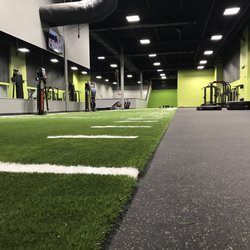 Zone 6 Fitness - 12 Photos - Gyms - 2700 Burlington St, North Kansas ...