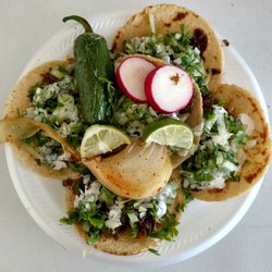 Tacos La Roca - 11 Photos & 20 Reviews - Food Trucks - 1056B E Woodin ...