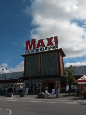 ICA Maxi - Department Stores - Svedengatan 16, Linköping, Sweden ...