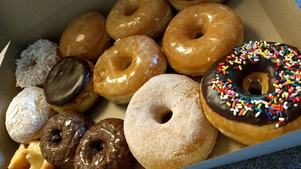 Danny’s Donut - 24 Photos & 27 Reviews - Donuts - 9524 W Camelback Rd ...