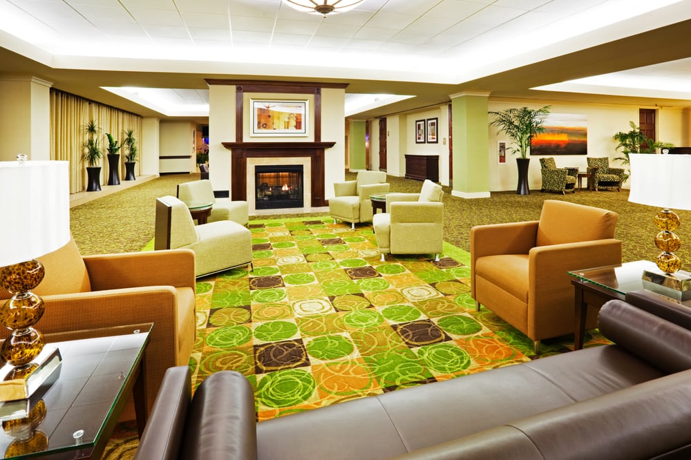 Holiday Inn Knoxville Downtown - 51 Photos & 80 Reviews - Venues ...