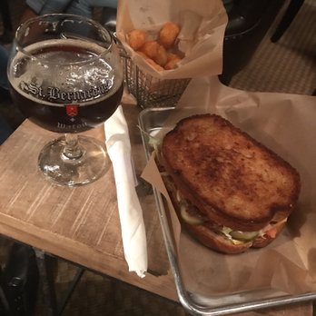 Arsenal Taproom + Kitchen - 36 Photos & 34 Reviews - American ...