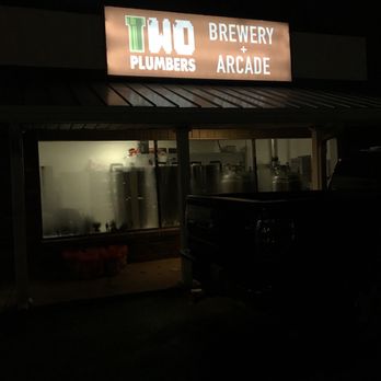 Two Plumbers Brewery + Arcade - 41 Photos & 37 Reviews - Breweries ...