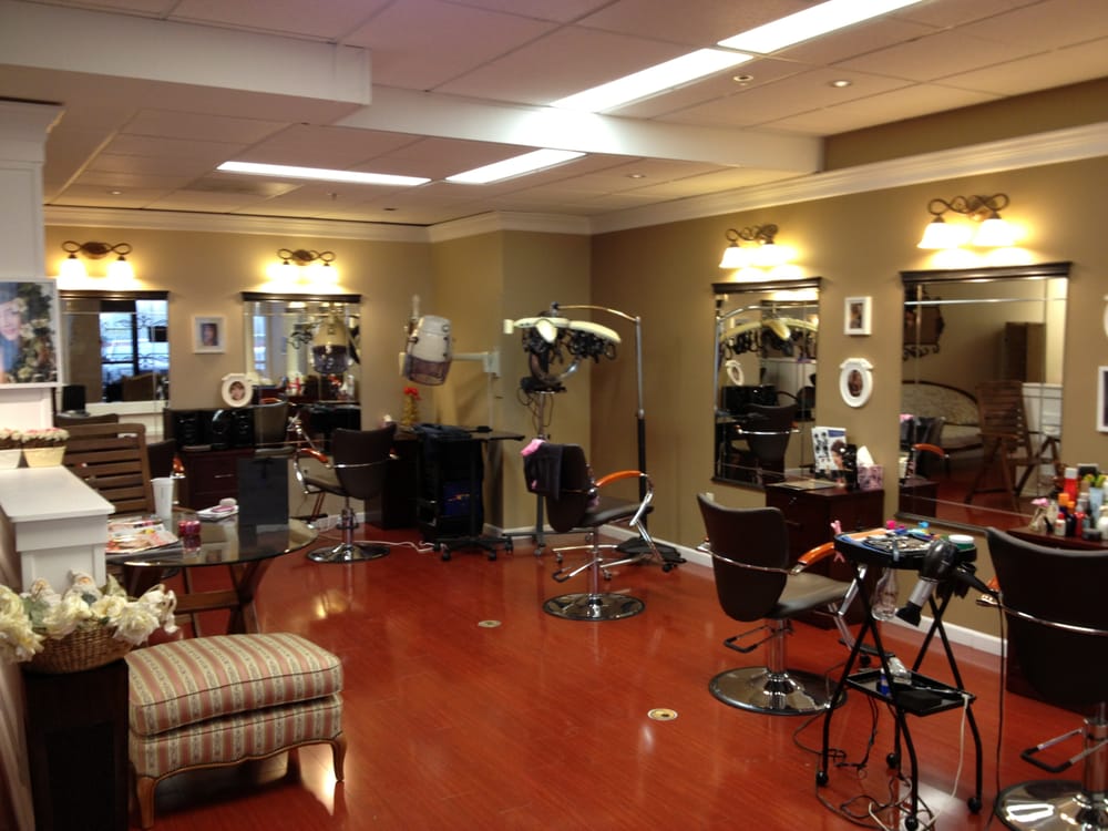 Mary Hair Salon - Hair Salons - 20109 Aurora Ave N, Shoreline, WA ...