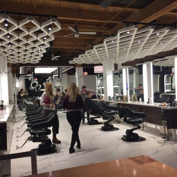 Salon Buzz - 20 Photos & 170 Reviews - Day Spas - 310 W Superior St ...