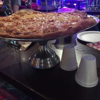 Wonderland Family Fun Center - 114 Photos & 33 Reviews - Mini Golf ...