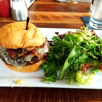 Burger Bach - 346 Photos & 580 Reviews - Burgers - 3426 W Cary St ...