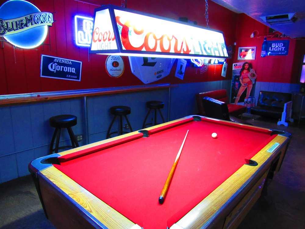 Louie’s Pub - 45 Photos & 16 Reviews - Dive Bars - 746 East Fort Lowell ...