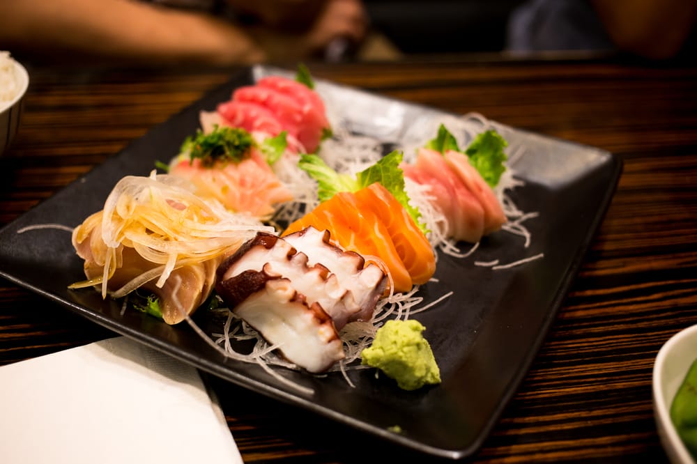 Yosuke Sushi - 655 Photos & 368 Reviews - Japanese - 132 S Fairmont ...
