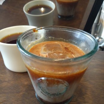 GLITCH COFFEE & ROASTERS - 144 Photos & 26 Reviews - Cafes - 神田錦町3-16 ...
