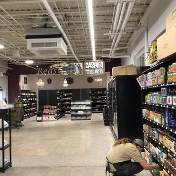 Robert Fresh Market - 35 Photos & 33 Reviews - Grocery - 2222 Saint ...
