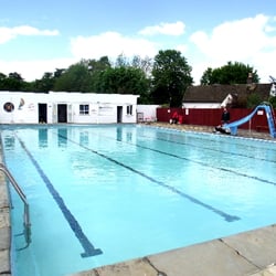Cirencester Open Air Swimming Pool - Swimming Pools - Off Cecily Hill ...