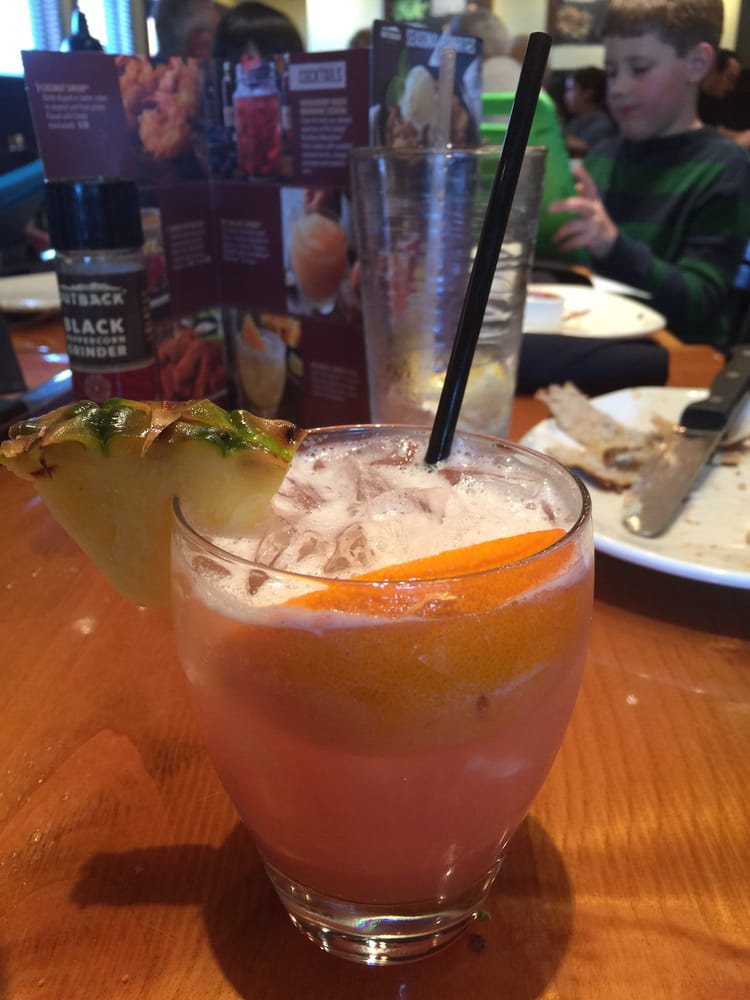 outback steakhouse castaway cocktail recipe