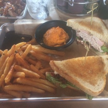 Hendricks BBQ - 158 Photos & 315 Reviews - Barbeque - 1200 S Main St ...