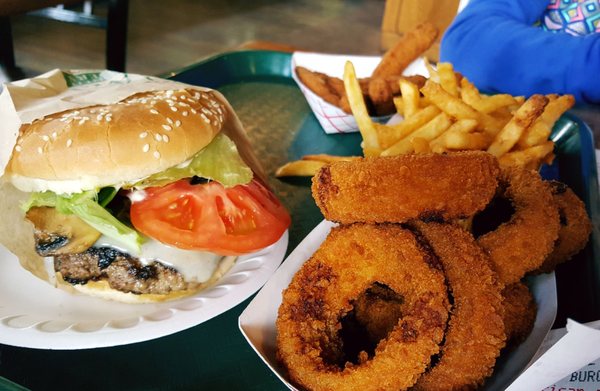 Tom’s Farms Old Fashioned Hamburgers - 132 Photos & 147 Reviews ...