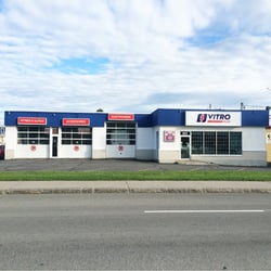 VitroPlus - Request a Quote - Windshield Installation & Repair - 800 ...