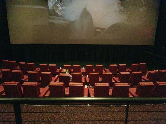 AMC Oakbrook Center 4 300 Oakbrook Ctr Oak Brook, IL Movie Theatres ...