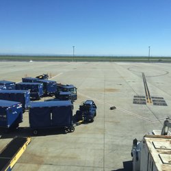 Sacramento International Airport - Terminal A - 18 Photos - Airport ...