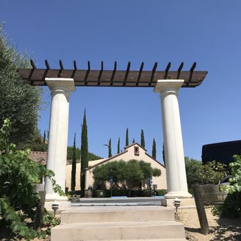 Oak Mountain Winery - 726 Photos & 475 Reviews - Wineries - 36522 Via ...