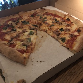 Il Rione - 76 Photos & 105 Reviews - Pizza - 1303 W 65th St, Detroit ...