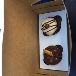 Sweetly Baked - 17 Reviews - Bakeries - 1288 State St, Salem, OR ...