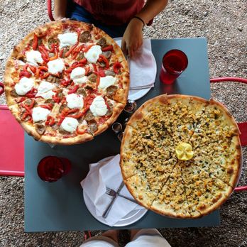 Home Slice Pizza - 1225 Photos & 2860 Reviews - Pizza - 1415 S Congress ...