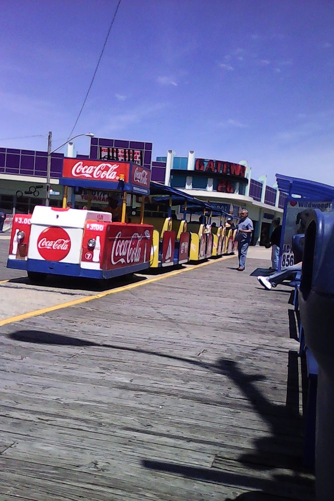Tram Cars - 11 Photos & 19 Reviews - Amusement Parks - 5300 Boardwalk ...