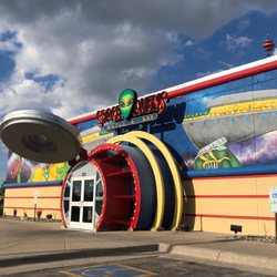 Space Aliens Grill & Bar - 57 Photos & 67 Reviews - Pizza - 1840 45th ...