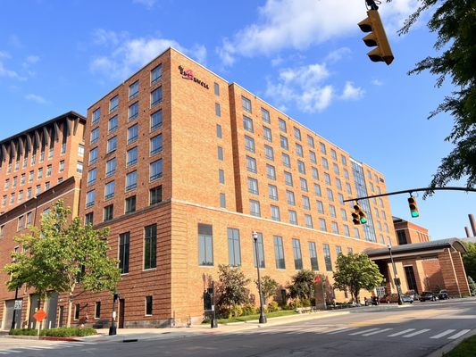 The Blackwell Inn, 2110 Tuttle Park Pl, Columbus, OH 43210, US - MapQuest