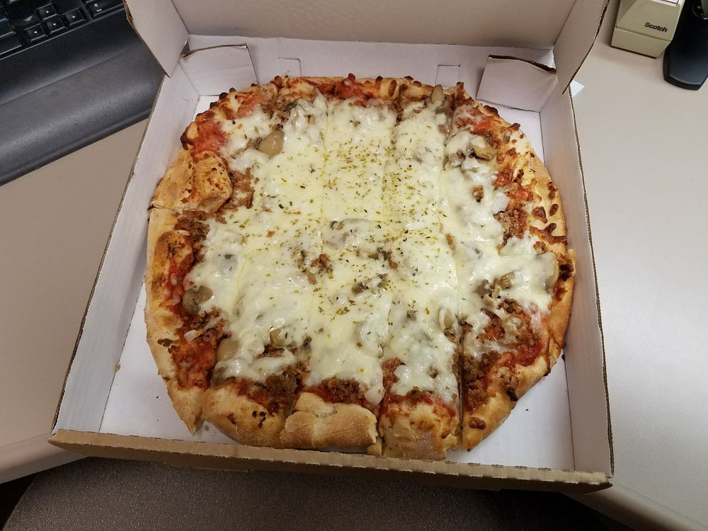 fat-boy-s-pizza-14-reviews-pizza-1627-washington-st-davenport