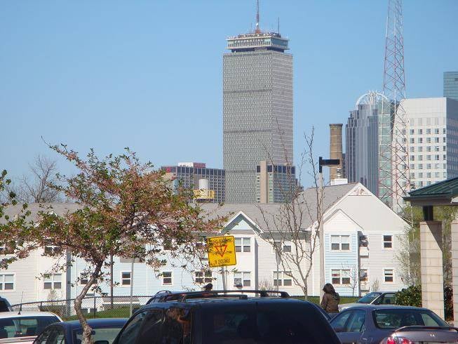 Mission Main Apartments - 13 Photos - Apartments - 43 Smith St, Mission ...