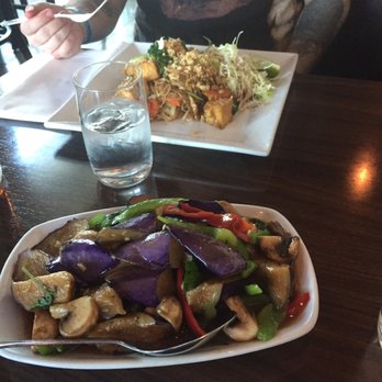 Mango Thai Cuisine & Bar - 225 Photos & 361 Reviews - Thai - 18613 ...