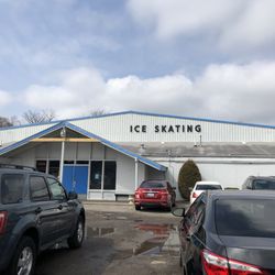 Alpine Ice Arena - 15 Photos & 18 Reviews - Skating Rinks - 1825 ...