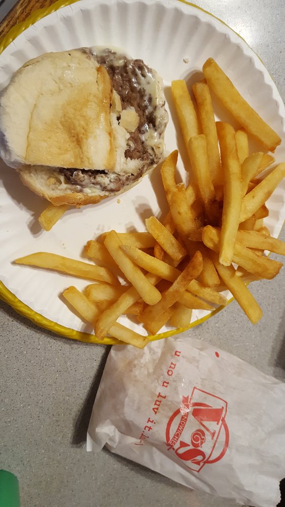 V & S Sandwich Shop - 40 Reviews - Pizza - 1621 Lancaster Ave, Reading ...