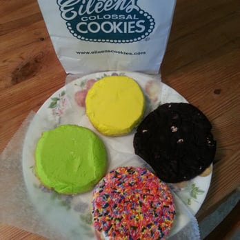 Eileen’s Colossal Cookies - 30 Reviews - Bakeries - 1333 N Santa Fe Ave ...