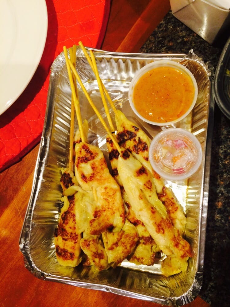 Similan Thai Bistro - 68 Photos & 76 Reviews - Thai - 1175 Main St ...